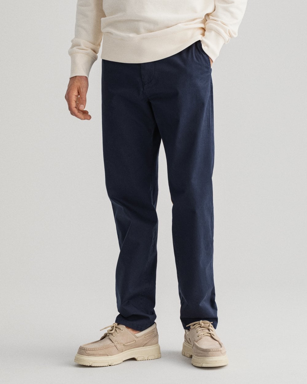 Gant Allister Regular Fit Twill Chinos – Gant UAE