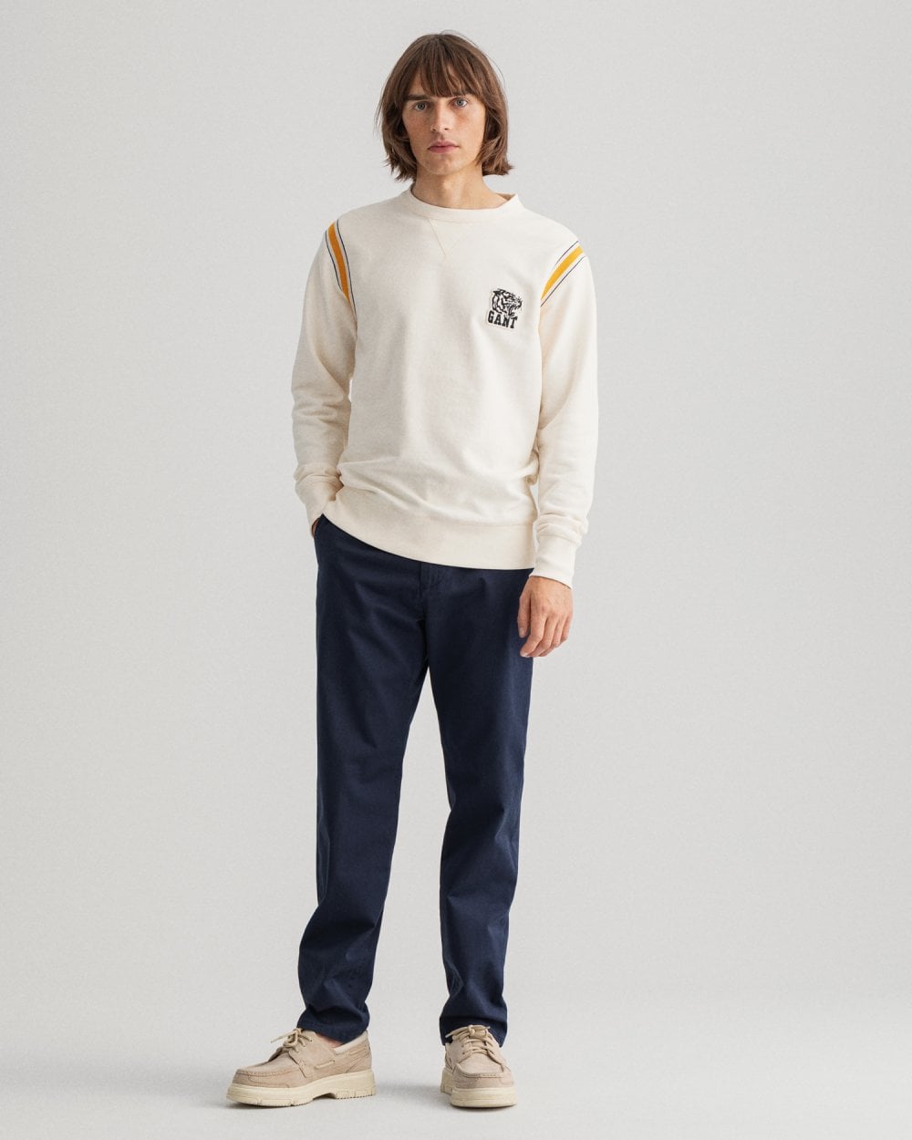 Gant Allister Regular Fit Twill Chinos – Gant UAE